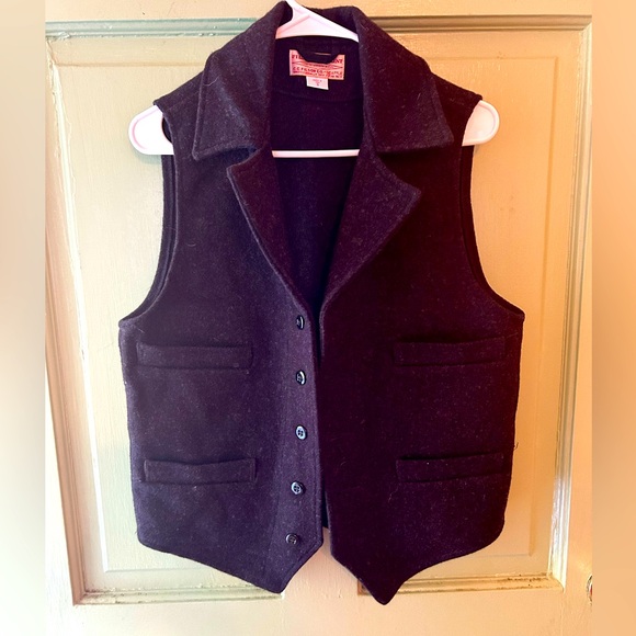 Filson | Jackets & Coats | Filson Mens Mackinaw Wool Western Vest In ...